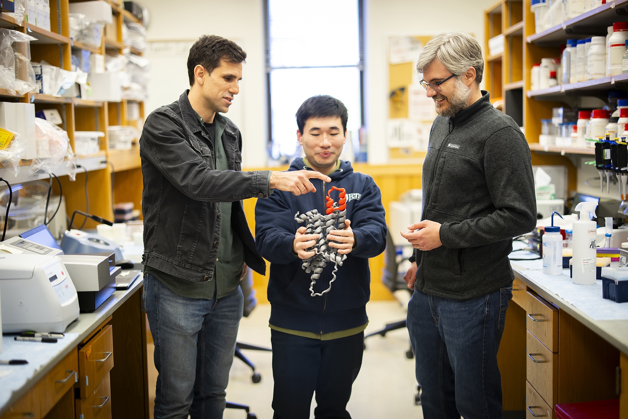 Looking to AI to solve antibiotic resistance | Penn Today